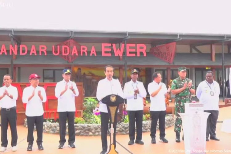 Jokowi Inaugurates Terminal at Ewer Airport, Asmat Regency – West Papua Now